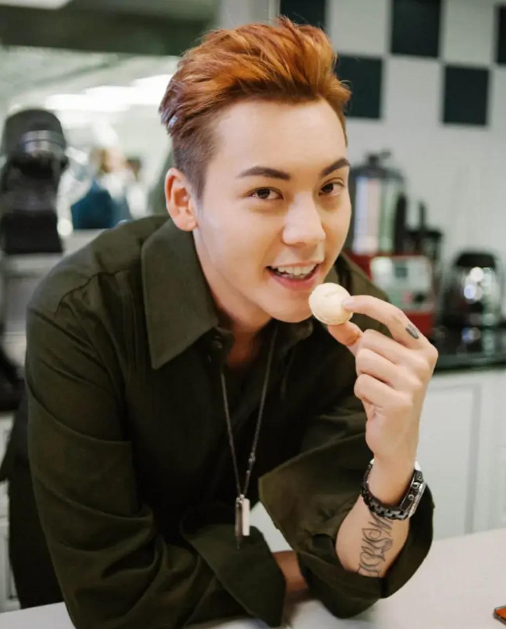 There is only one major event a year about Aaron Yan and William Chan ...