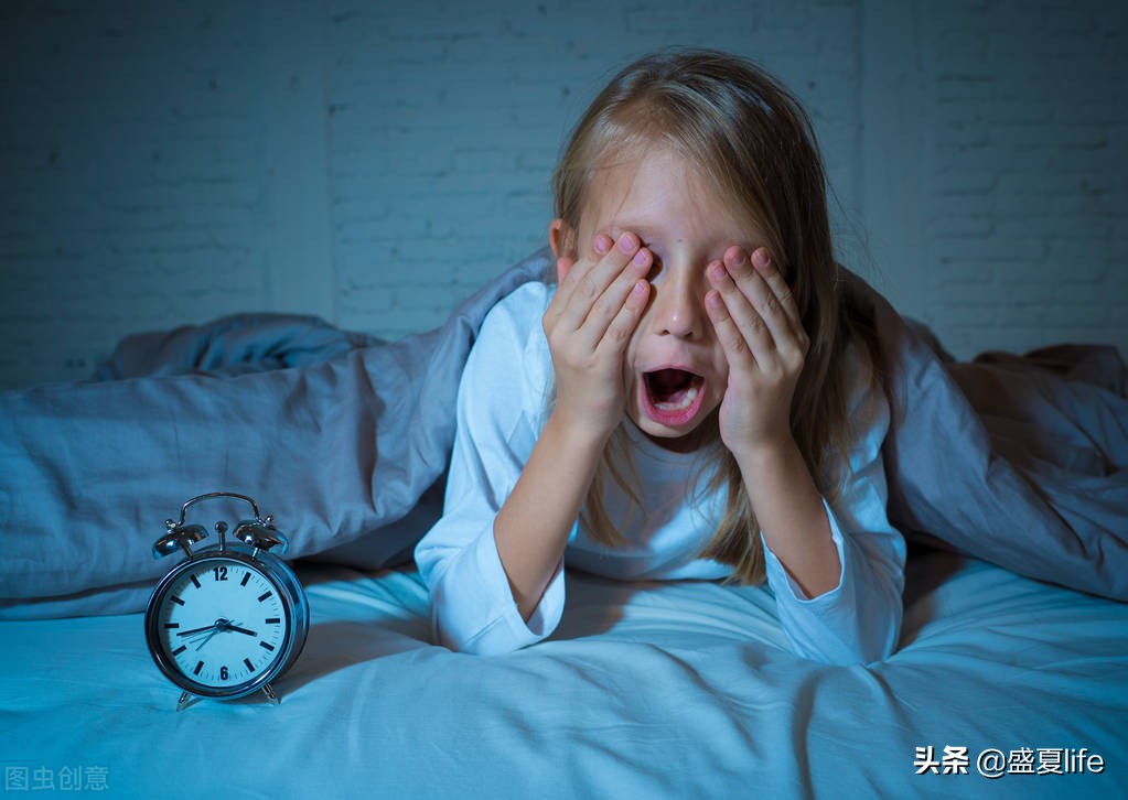 What counts as staying up late?Staying up late if you didn't sleep more ...