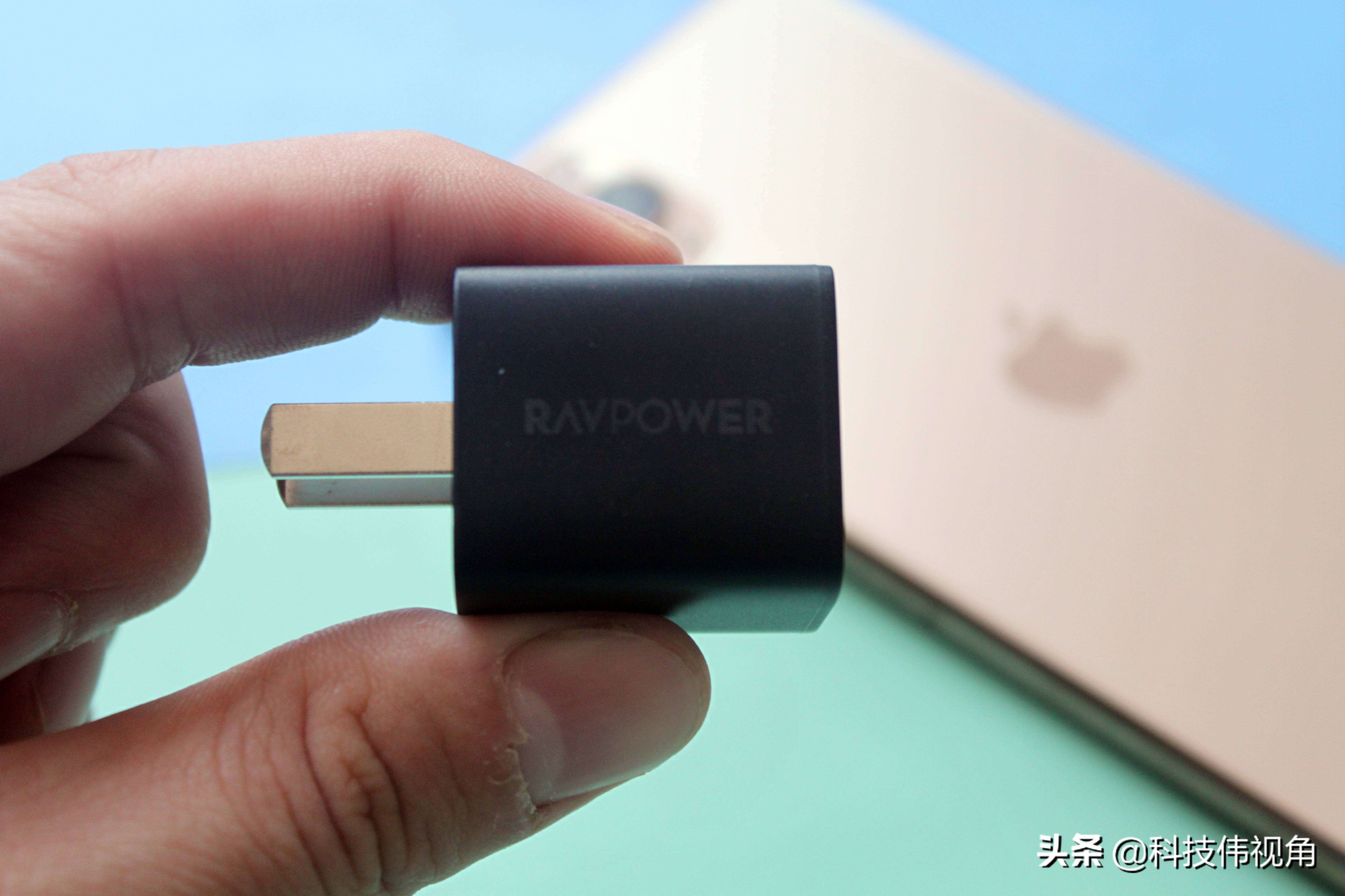 RAVPOWER Apple Quick Charge Kit: Apple certified, fast charging, fruit ...