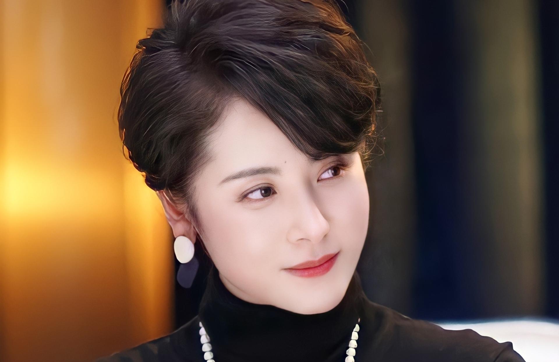 Xu Kai's new drama actress, debuted at the age of 20 and became the ...
