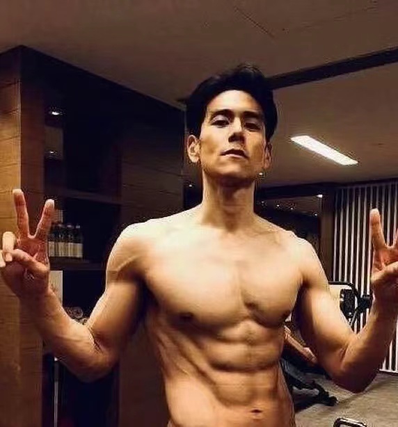 Peng Yuyan is so muscular that even men are envious. Recently, he has ...