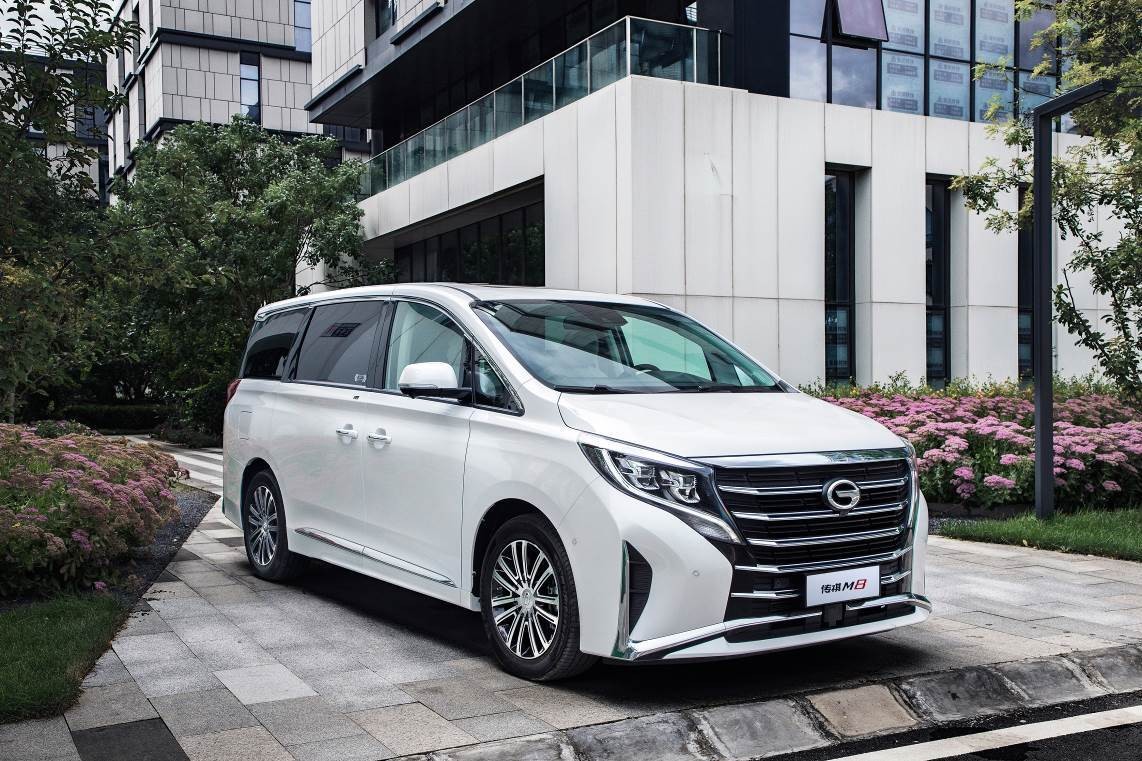 Large space 7-seater MPV, the price is low, the configuration is relatively high, 252 horsepower ...