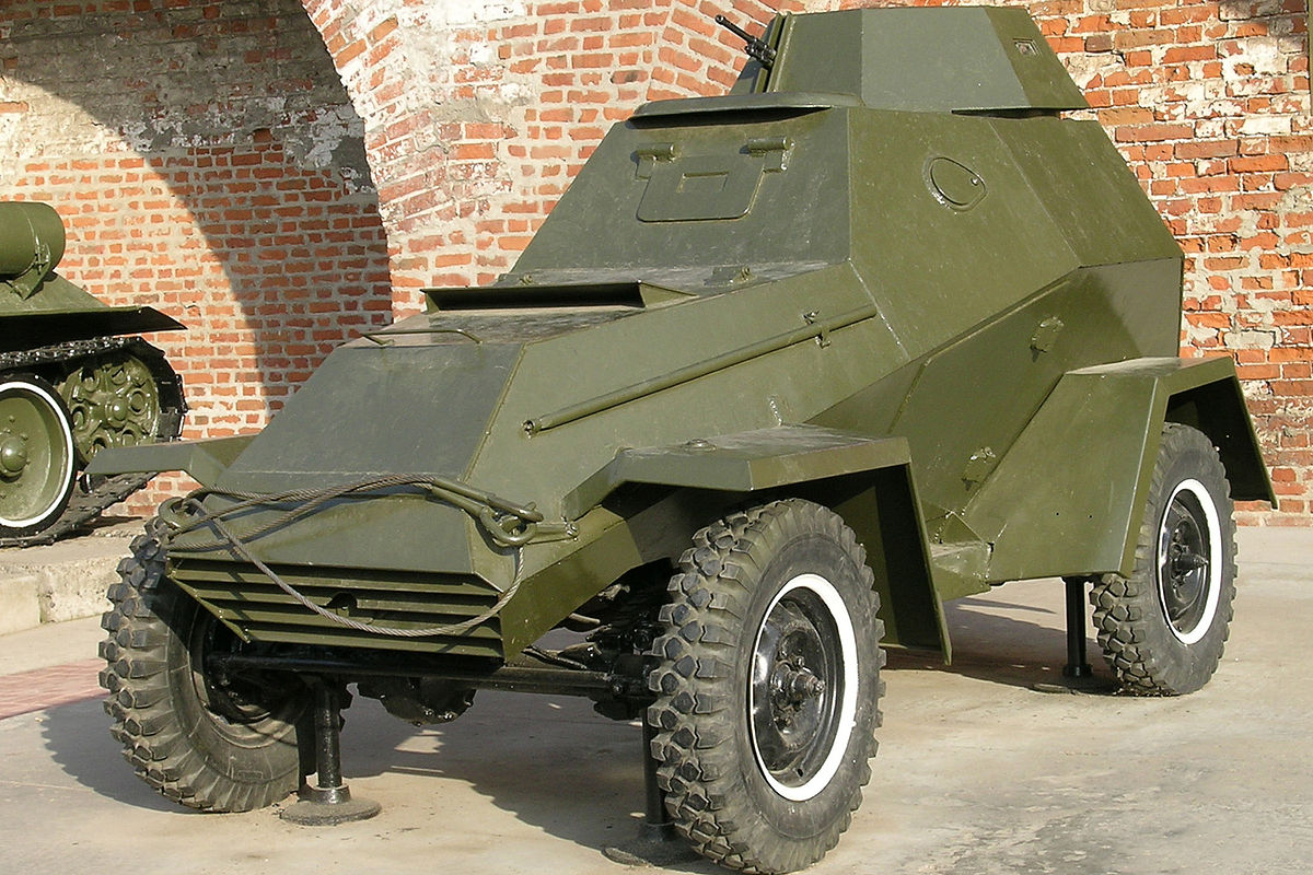 Chinese BA-20 armored vehicle - iNEWS