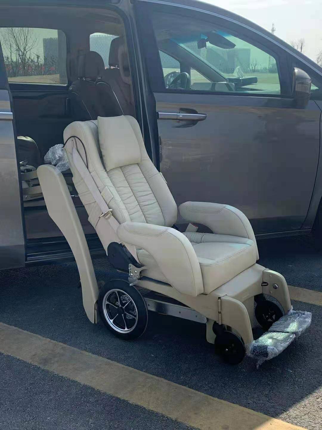 What is a car modified wheelchair?What are the functions of the well ...