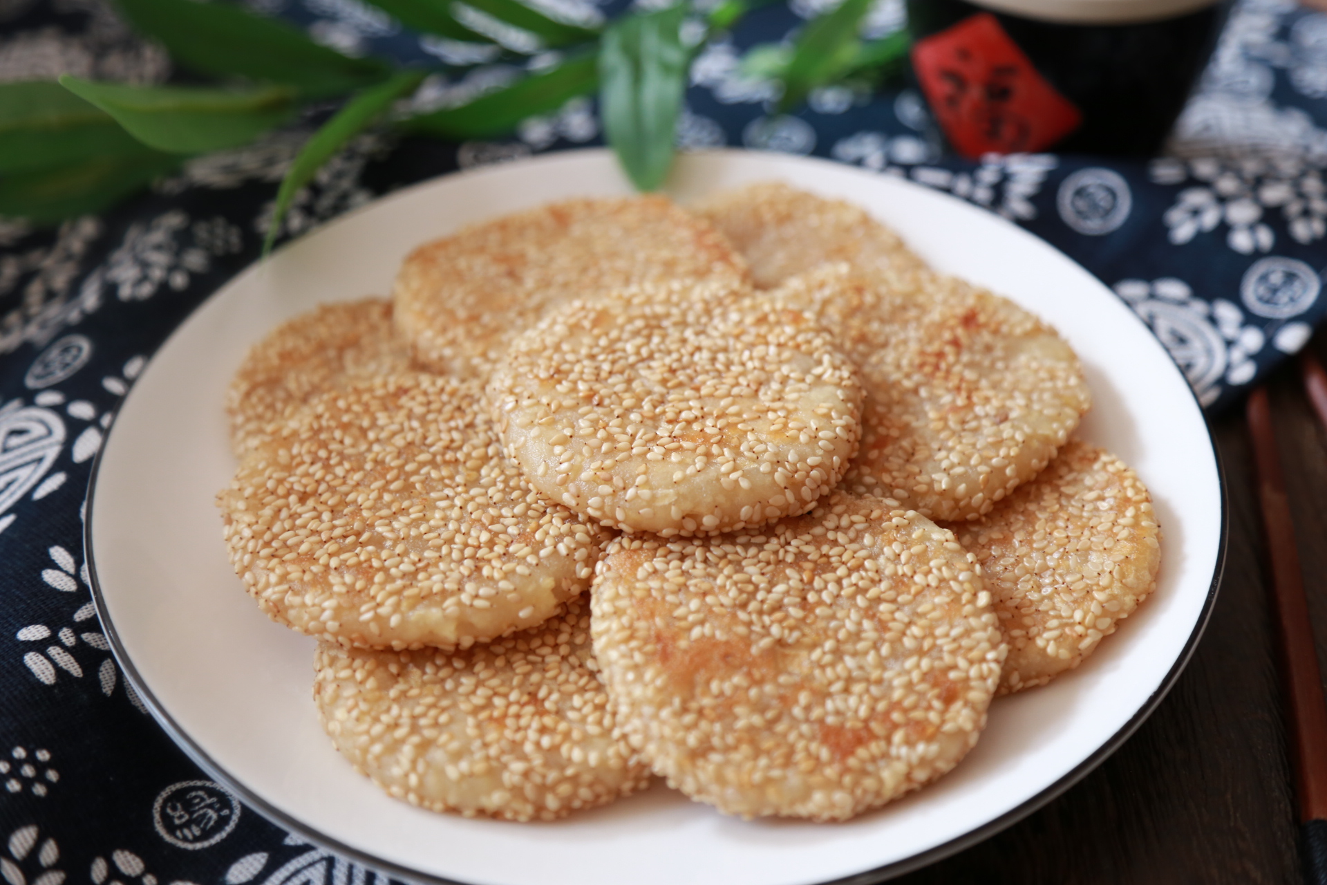 Don't always eat apples directly. Add glutinous rice to make apple ...