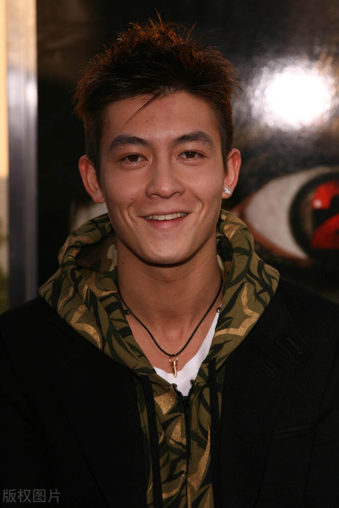 Why didn't Gillian prevent Edison Chen from taking pictures?Gillian ...