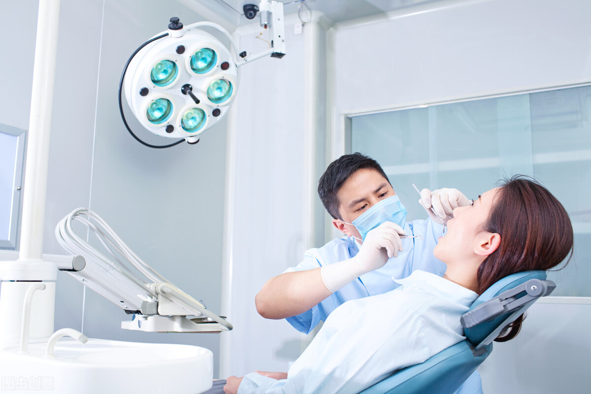 Irregular small particles, very smelly, can't help but want to smell it ...