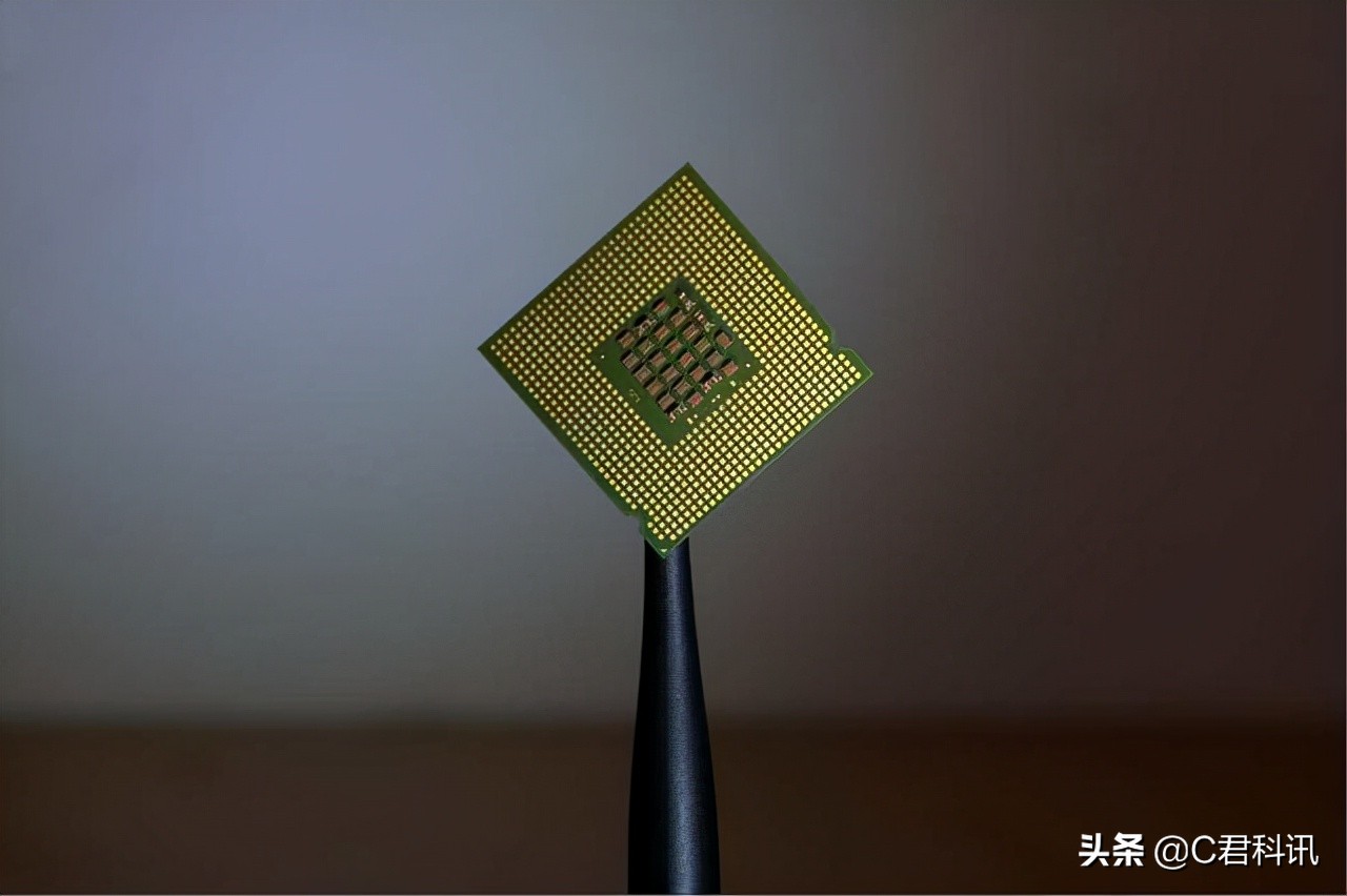 No need for EUV lithography machine?Loongson engineer officially spoke ...