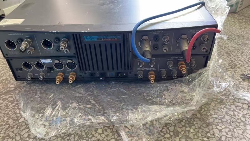 全新包裝音頻分析儀AP2722+全新濾波器AUX—0025 - 資訊咖