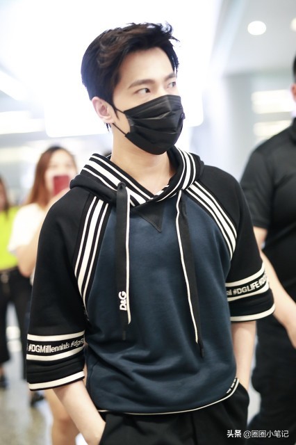 Highlights of today's entertainment: Gong Jun, Jing Tian, Zhao Liying ...