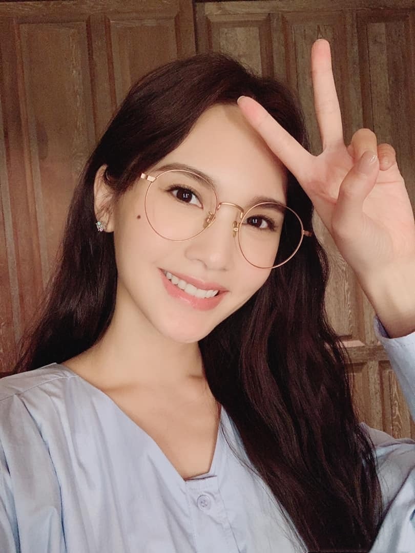 A female star who dares to expose her face without makeup, Jiang Qinqin does not wear makeup all ...