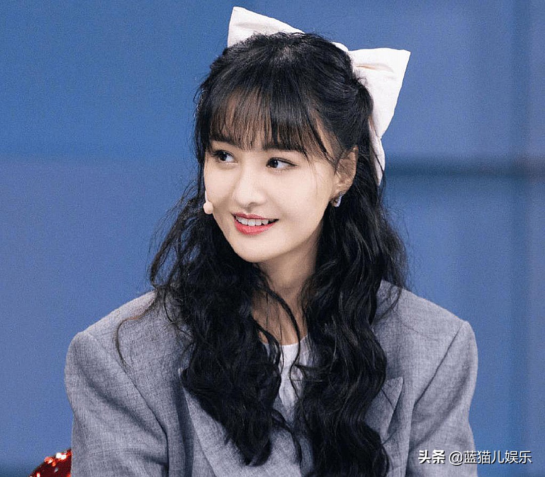Zheng Shuang reappeared in confusion and posted a message, begging ...