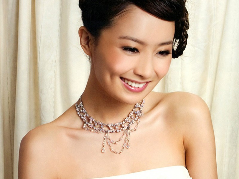 Beauty Chen Farah - iNEWS