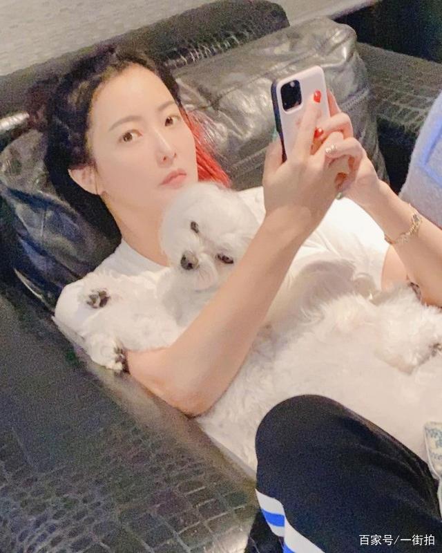 The 44-year-old South Korean actress Kim Hee Sun married into a wealthy ...