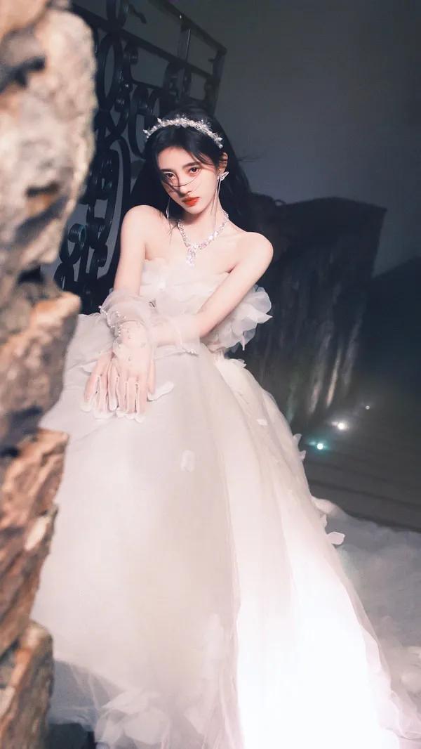 Yang Mi, Dilireba, Ju Jingyi, Yu Shuxin, Li Ziting, Zhou, who is most ...