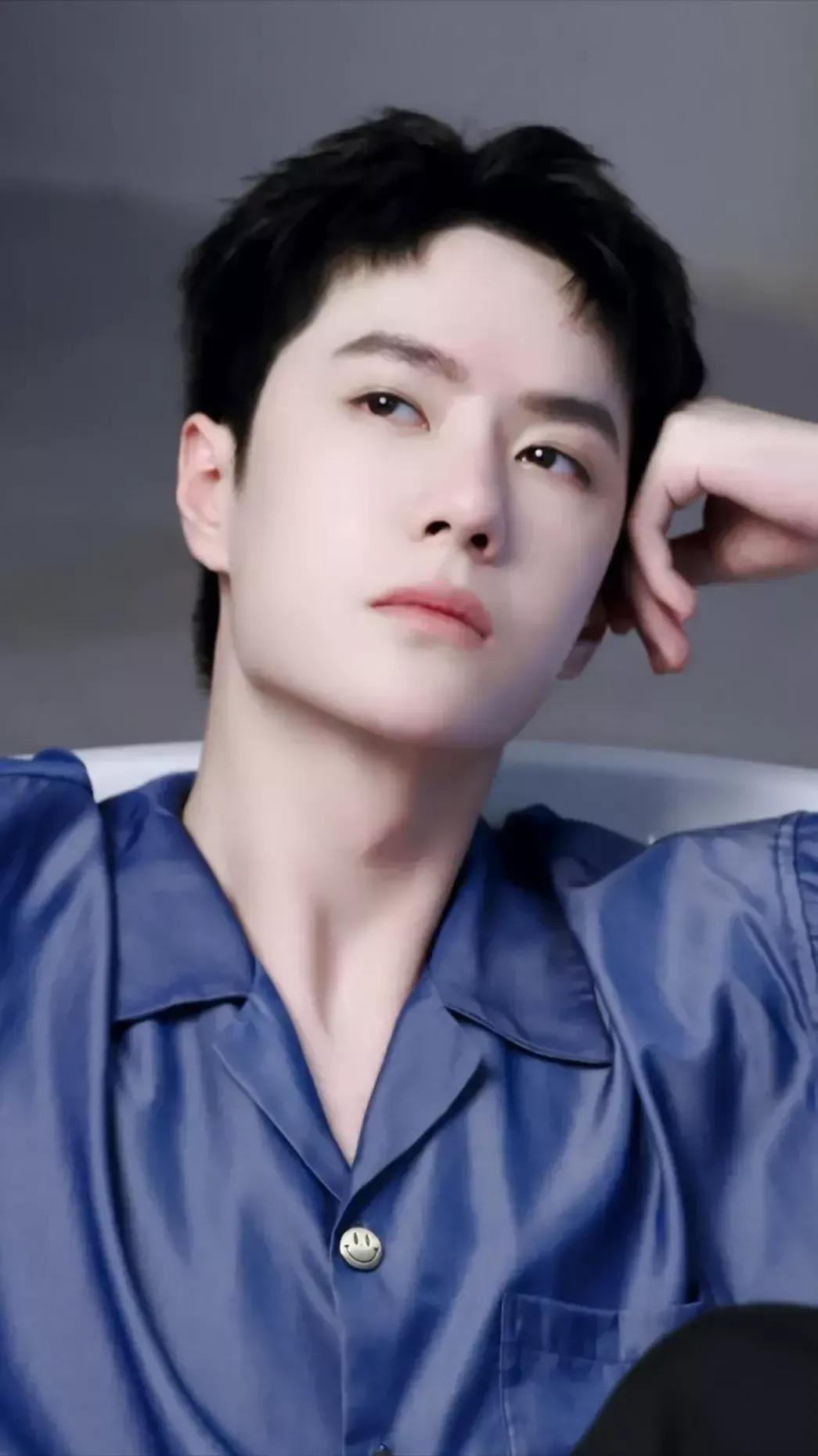 Who is Wang Bo? - iNEWS