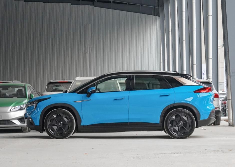 GAC Aeon's pure electric SUV has a battery life of up to 650km, and ...