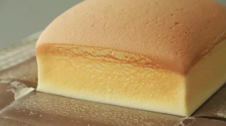 Unique formula!Spike the outside cake!Rich milky aroma in sweetness ...