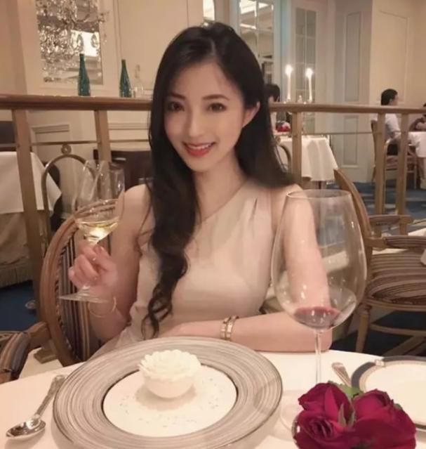 Hong Kong socialite Chen Kexin, take advantage of her girlfriend's pregnancy to hook up her ...