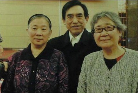 Lin Doudou's husband Zhang Qinglin: When Lin's family was in trouble ...
