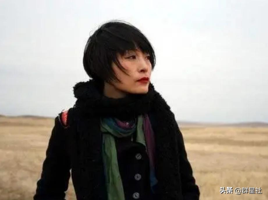 After the singer Chen Lin jumped to his death 12 years ago, the two ...