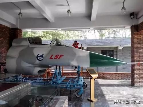 J-7MF fighter: Chengfei's most powerful variant of J-7M, only staying ...