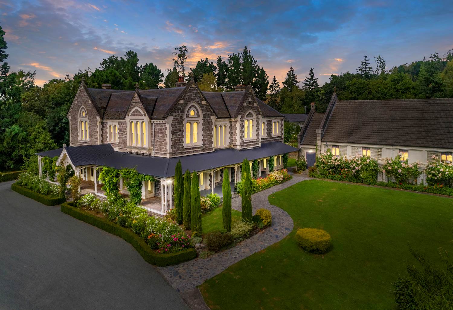 Are there really haunted houses in New Zealand? - iNEWS