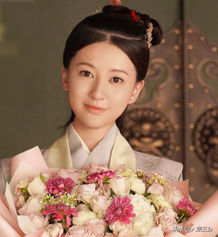 Yu Zheng also a drama, the actor has 2400 sets of modeling too ...