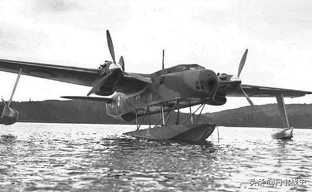 The seaplane that can be transformed, the Blackburn B-20 experimental ...