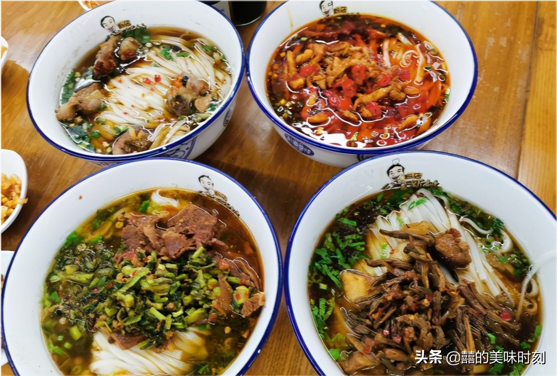 The No. 1 rice noodle shop in Changsha, Hunan, sells more than 2,000 ...