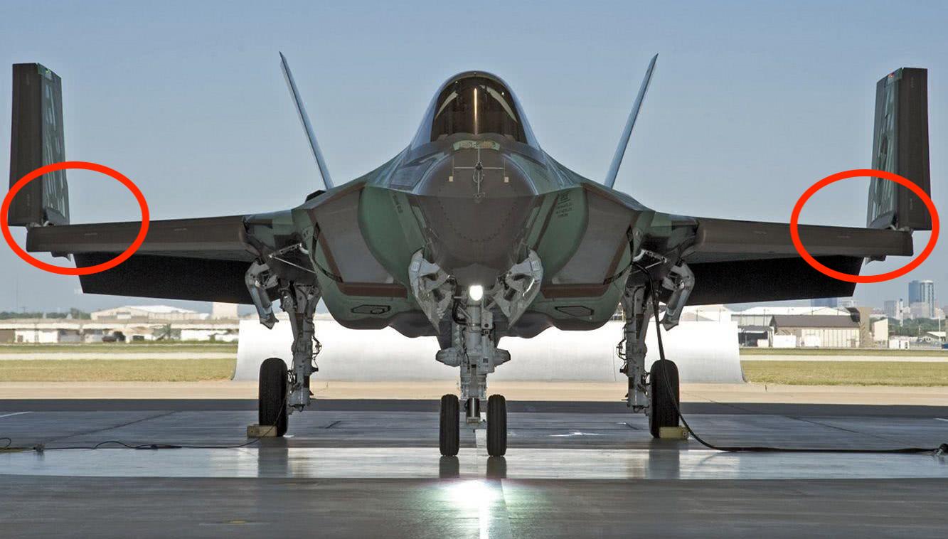 How difficult is it to board a stealth fighter?F35C: Full details of ...