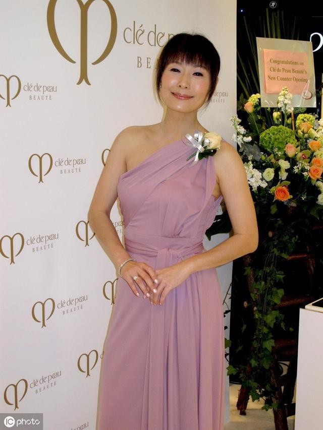 Ye Tong: Married a wealthy businessman at the age of 25, was cheated by ...