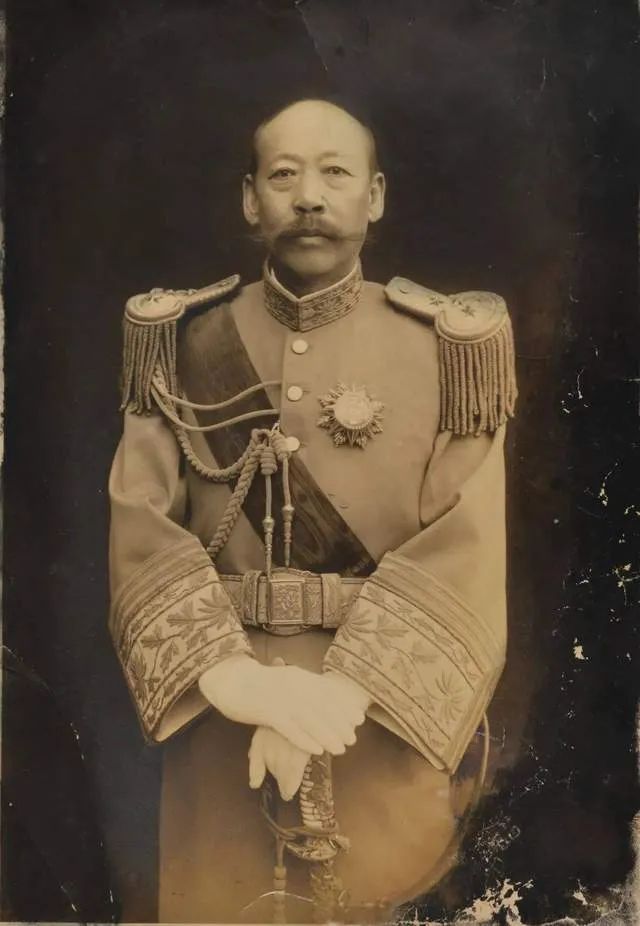 Luo Wengan's case: Cao Kun forced Wu Peifu to lower his head, who is ...