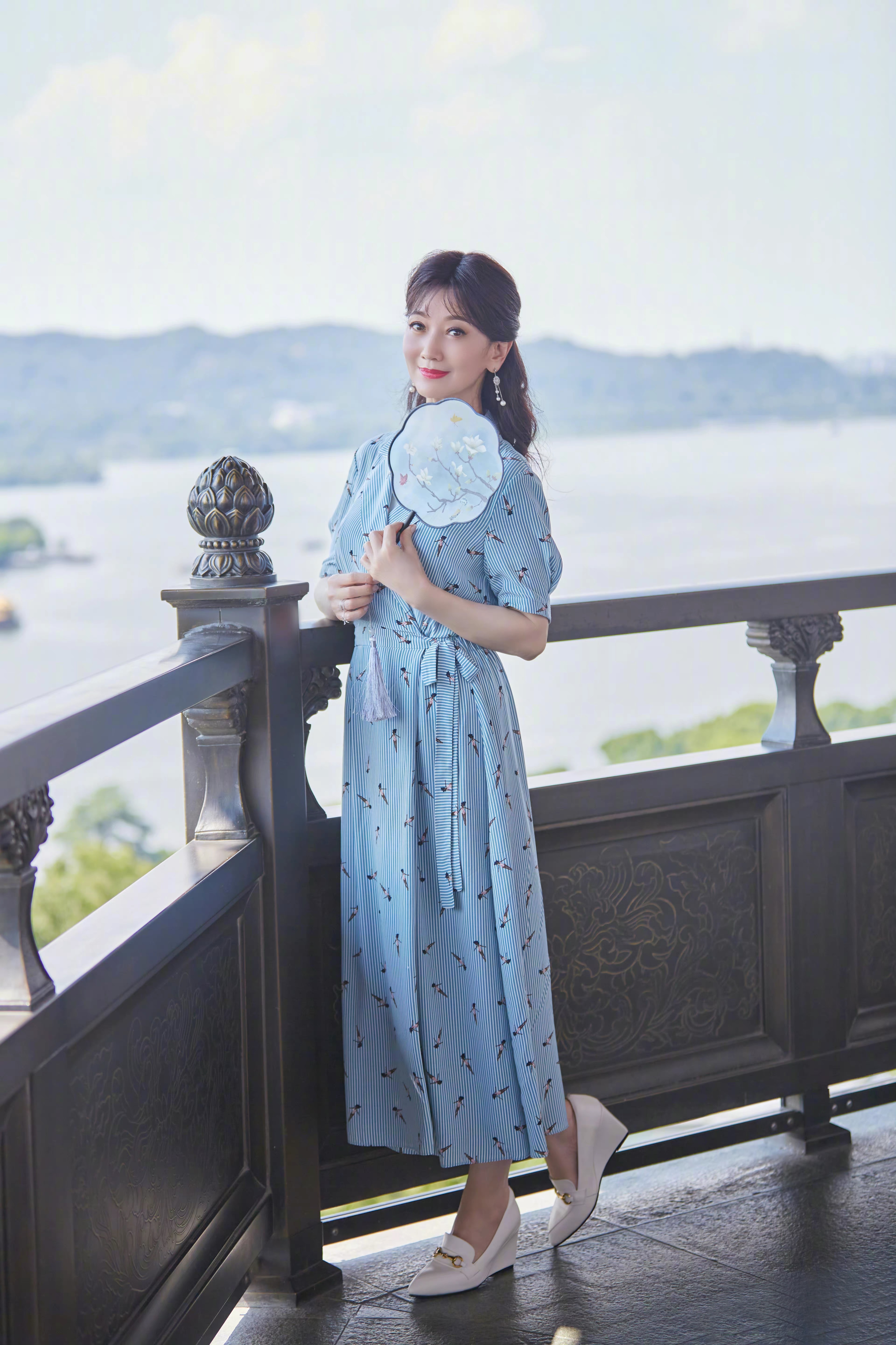 66-year-old Zhao Yazhi has beautiful photos. Tourist photos are so ...