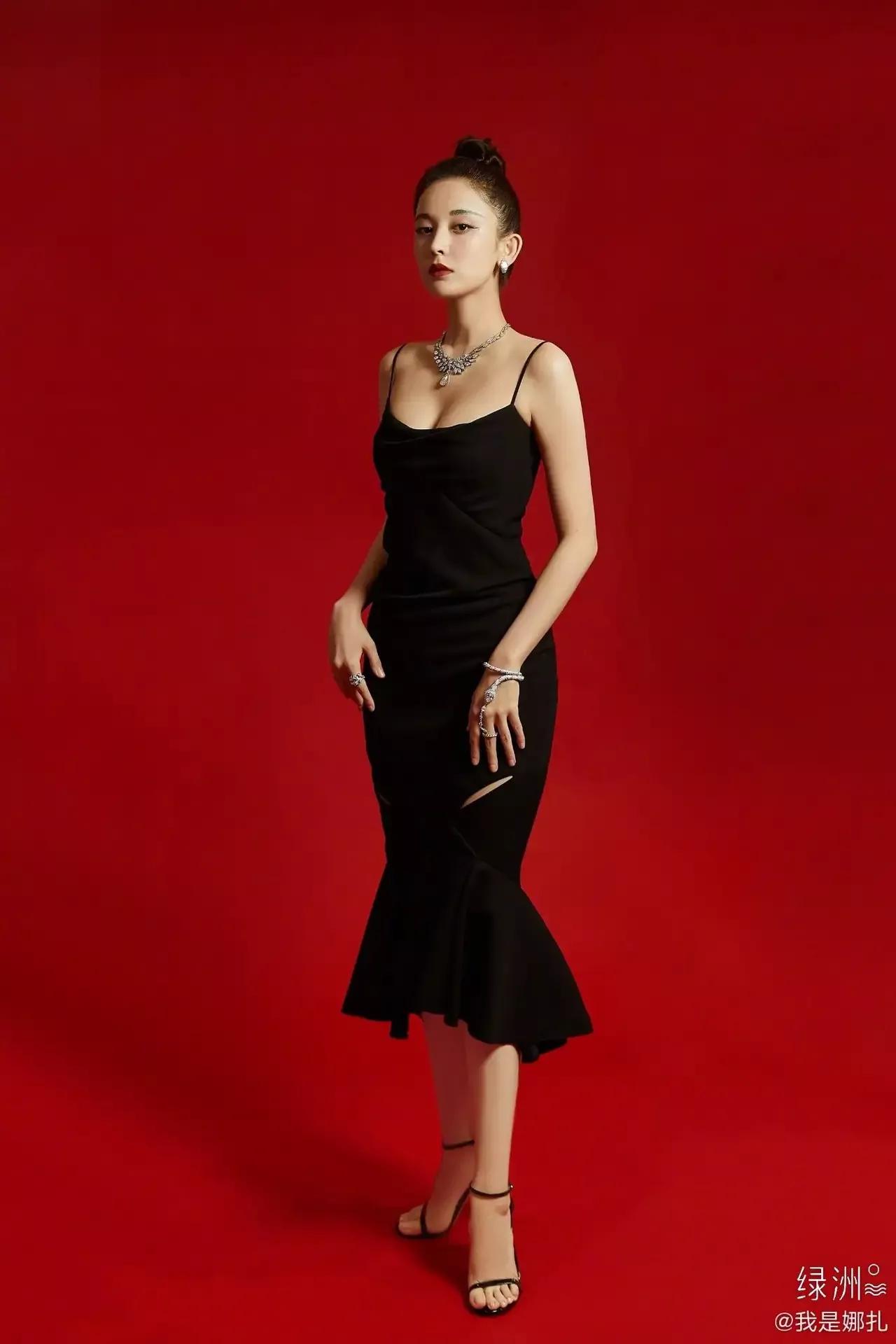 Li Qin Tang Yanna Zha Xin Zhilei - iNEWS