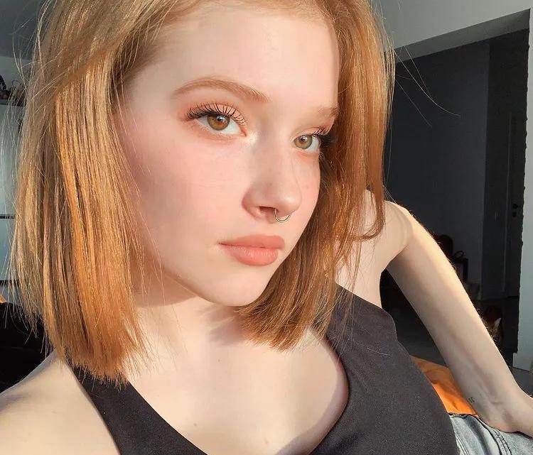 Ukrainian model Katya Sitak - iNEWS