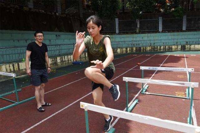 "Female version of Liu Xiang" can win the championship during his ...