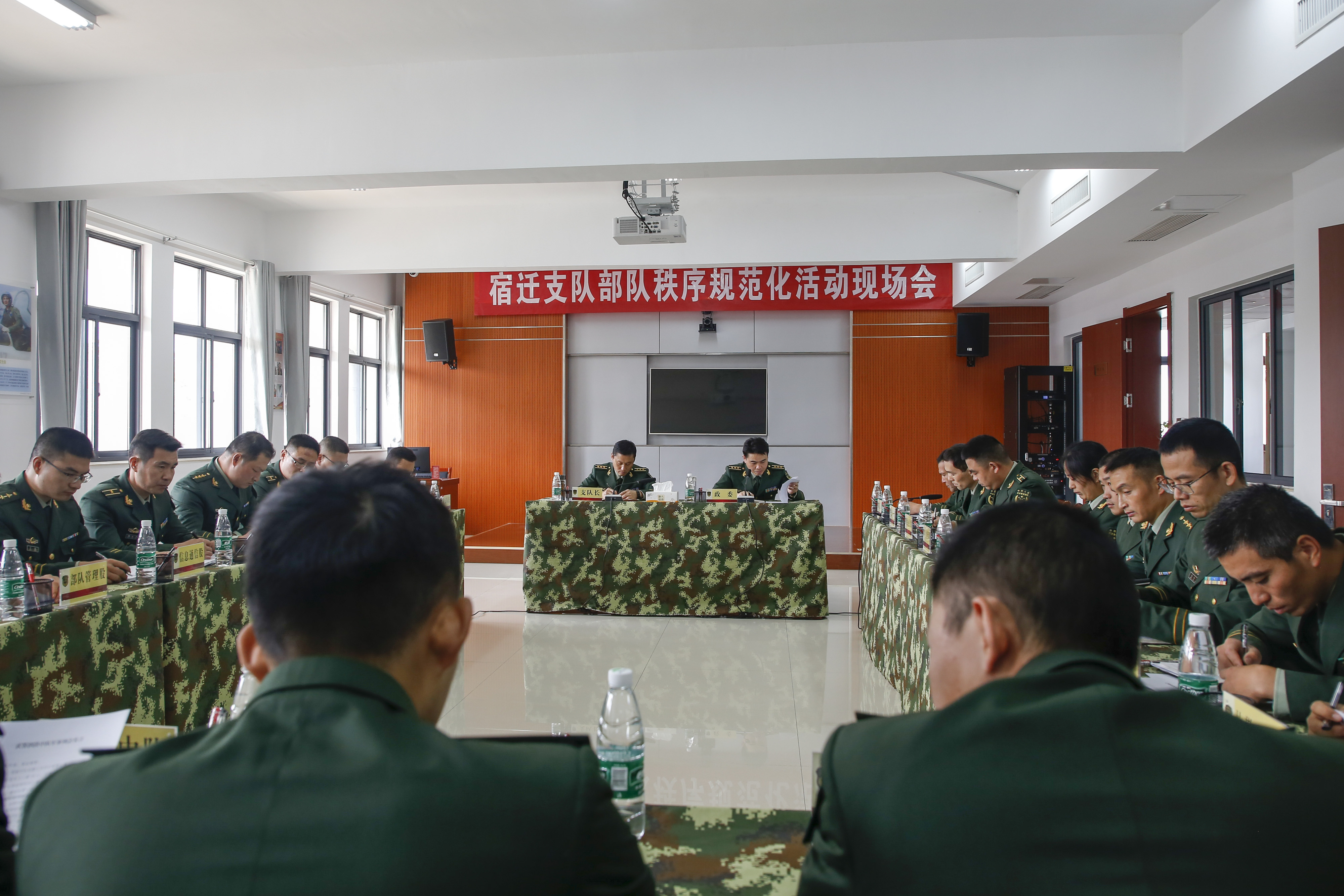 An observation demonstration to show how armed police soldiers can ...