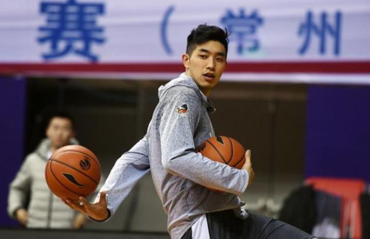 The eight representative players in the history of Beijing Aoshen - iNEWS