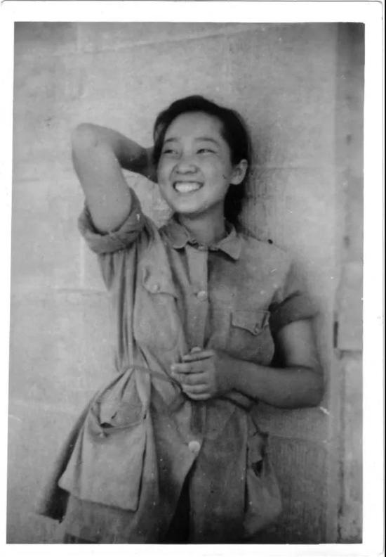 "Jiang Sister" Yu Lan's arduous life: she was a stepmother at the age ...