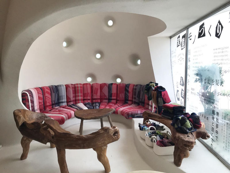 Comfortable and light shawl and clothing "Banshu Weaving", the ...