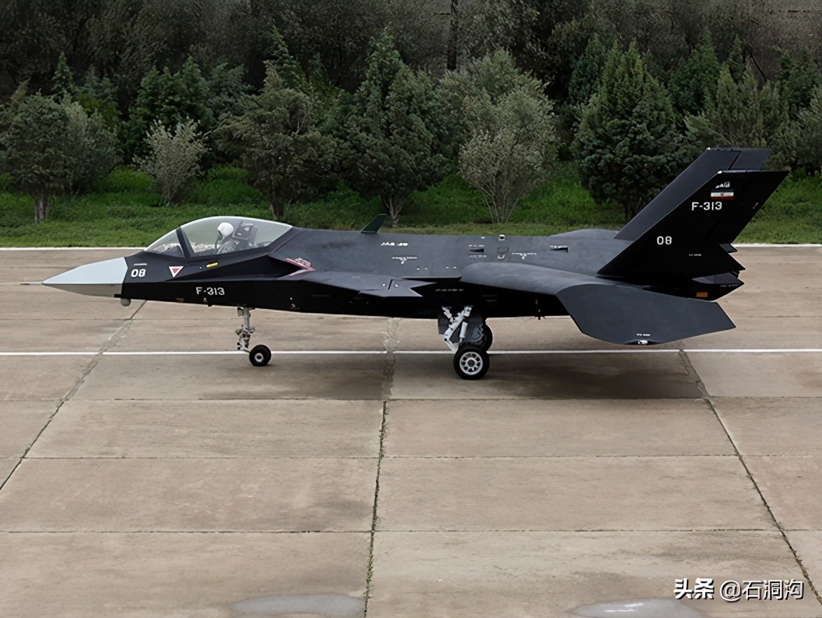 Is the Iranian F-313 stealth aircraft a real or a fake fifth-generation ...