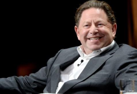 How miserable is Blizzard now?CEO took 155 million US dollars salary ...