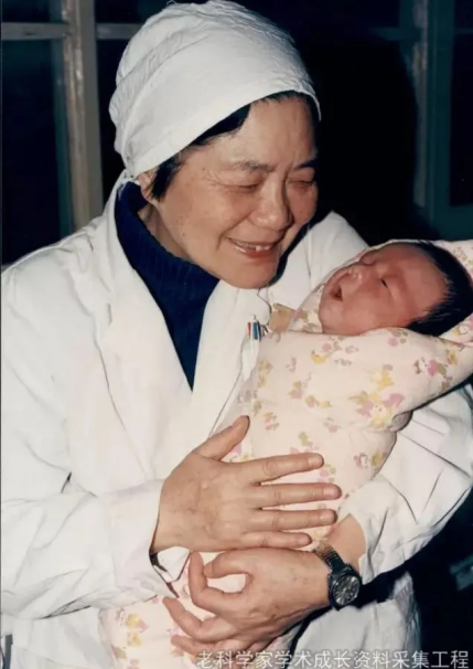 Published on the 100th birthday of Professor Zhang Lizhu! - iNEWS