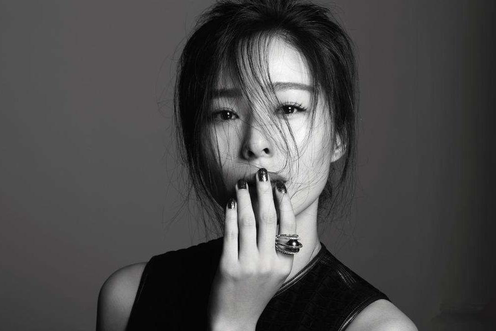 Standing on the front foot and demolished on the back foot, these 7 ...