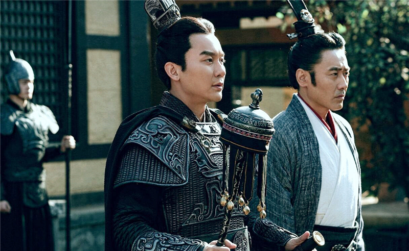 The master told Cao Pi's fortune: life expectancy is 80 years old. When ...