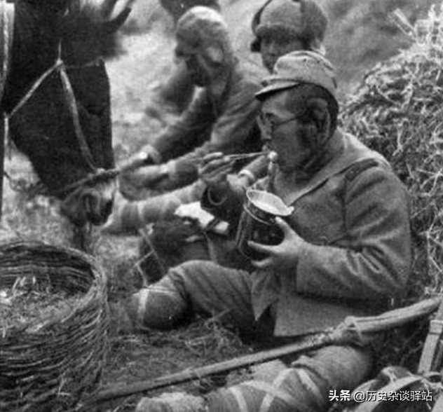The navy is "big fish and meat", but the army is "wasting day by day ...