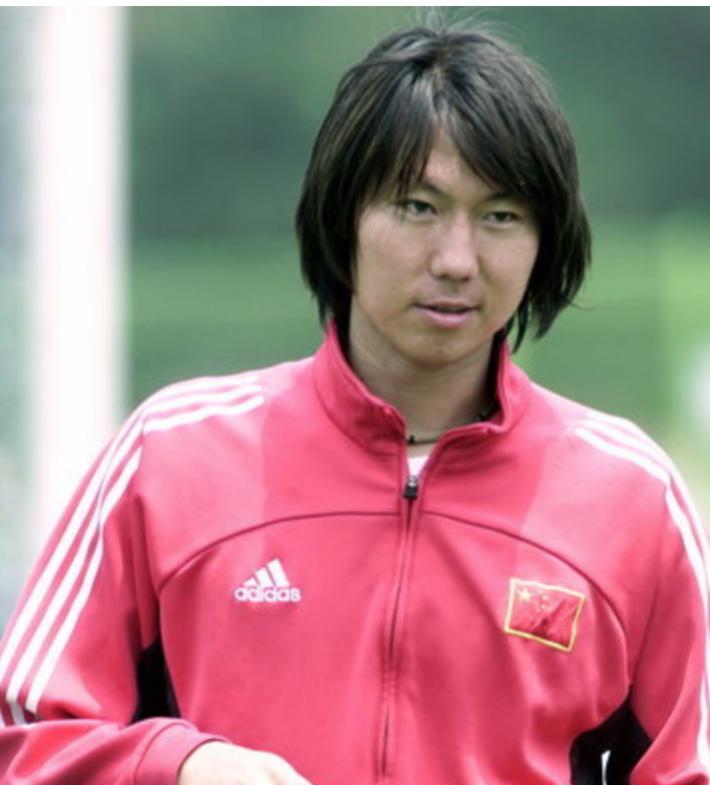 The story of Li Tie, the Chinese footballer who fell in love with his ...