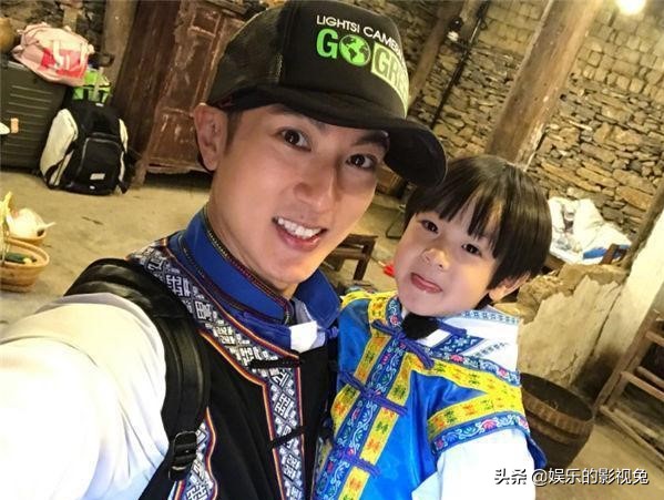 Wu Zun and his wife quarreled for two years after they got married. He ...