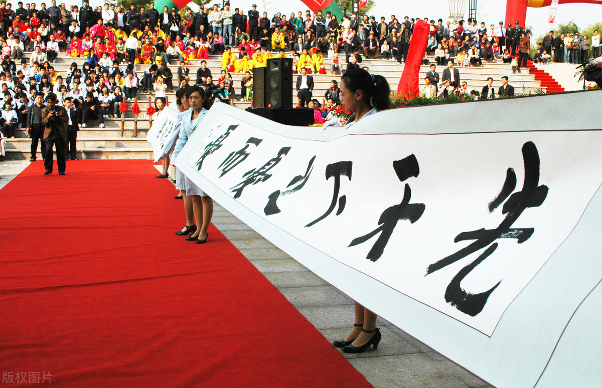 Appreciation of the Ci Poems of Fan Zhongyan's "The Fisherman's Pride ...